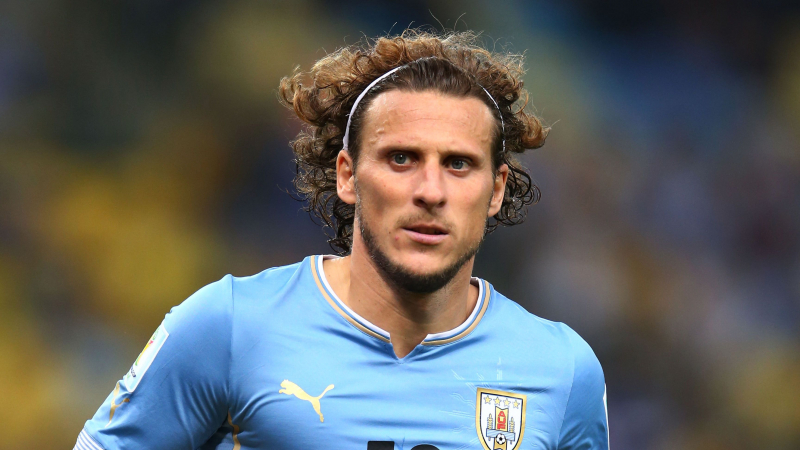 DIEGO FORLAN: La "mitailleuse" prend sa retraite