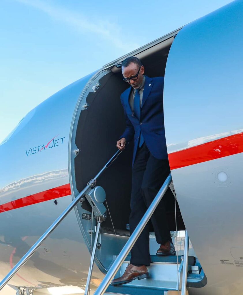 Paul Kagame est à Dakar (images) - Xibaaru