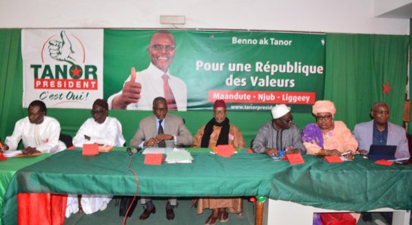 Audience avec Macky : Colère des membres de «Bennoo Ak Tanor» - Xibaaru