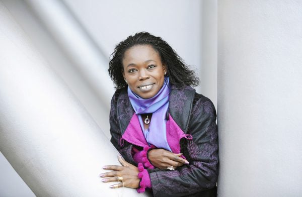 L'écrivaine Fatou Diome s'adresse à la jeunesse africaine - Xibaaru