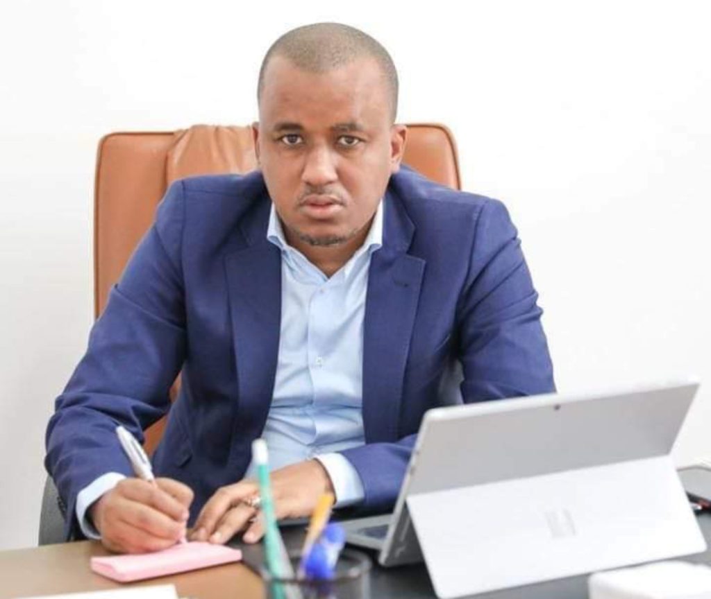 Oumar Sow convoqué à la Cybersécurité - Xibaaru