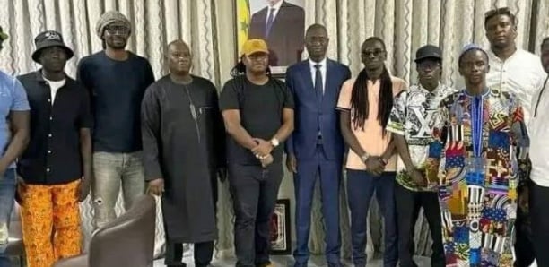 Libération de Nit Doff : Les rappeurs reçus par le ministre de la ...