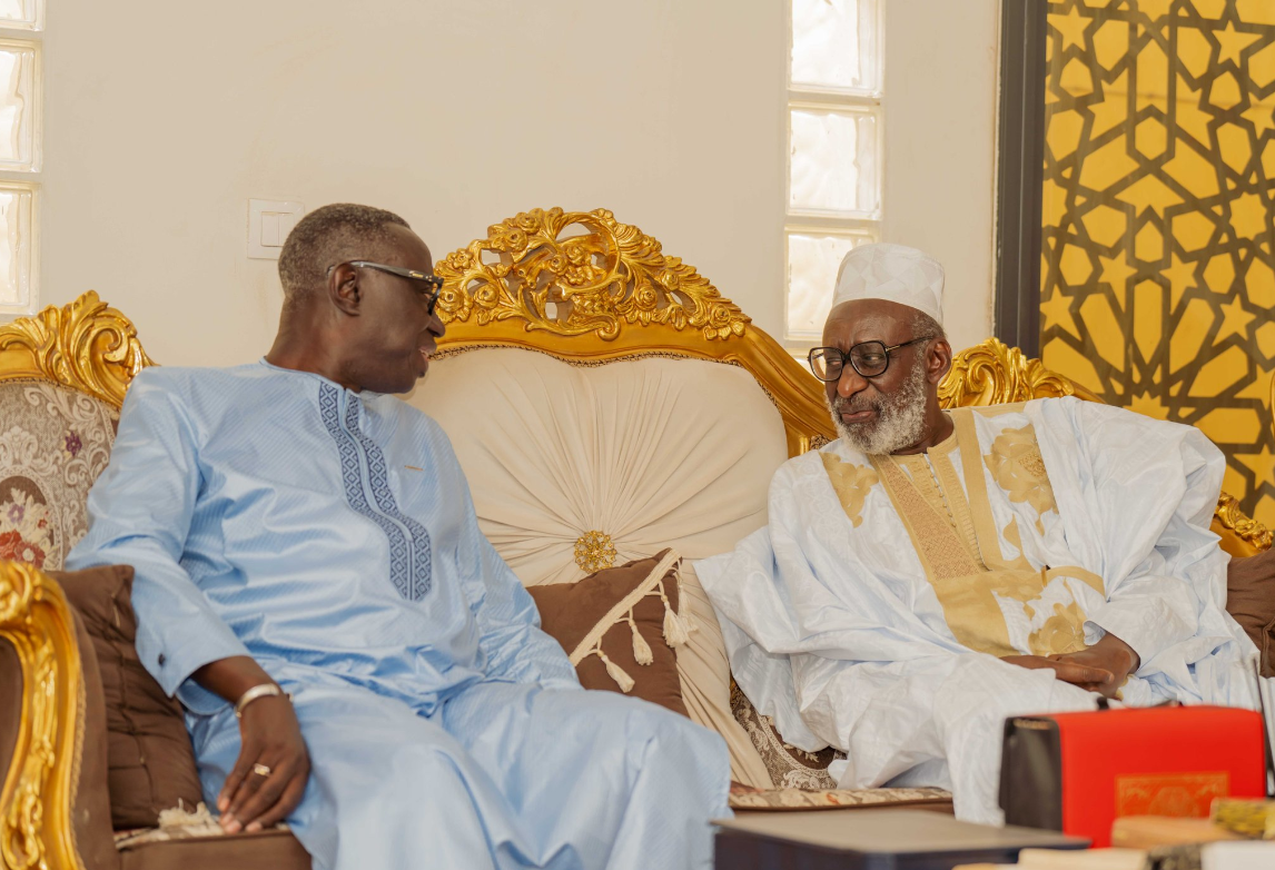 Affaire Médina Gounass : Jean-Baptiste Tine chez le Khalife Thierno ... Affaire Médina Gounass : Jean-Baptiste Tine chez le Khalife Thierno ...